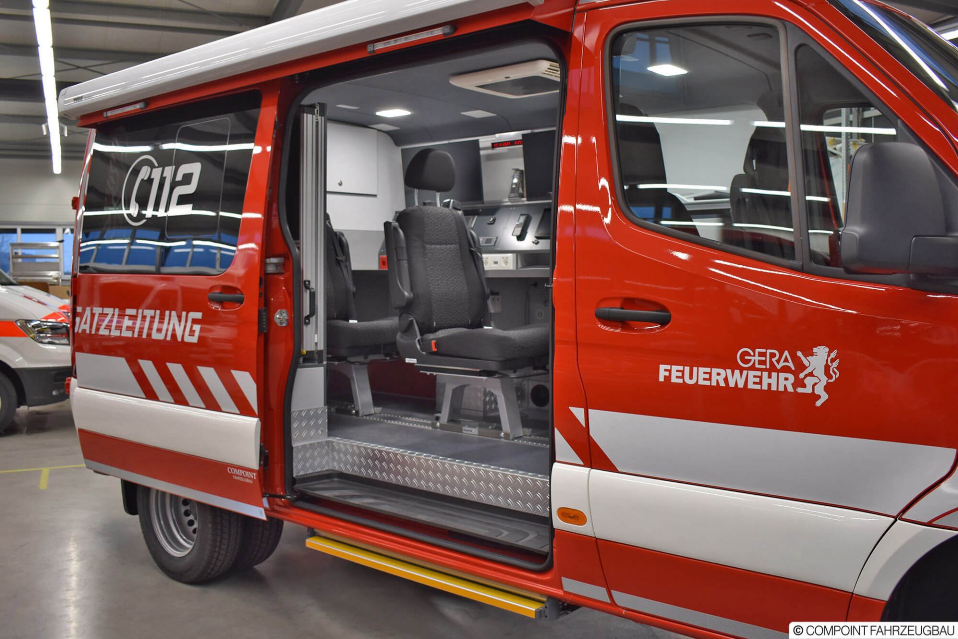 COMPOINT Fahrzeugbau - ELW Feuerwehr Trockau